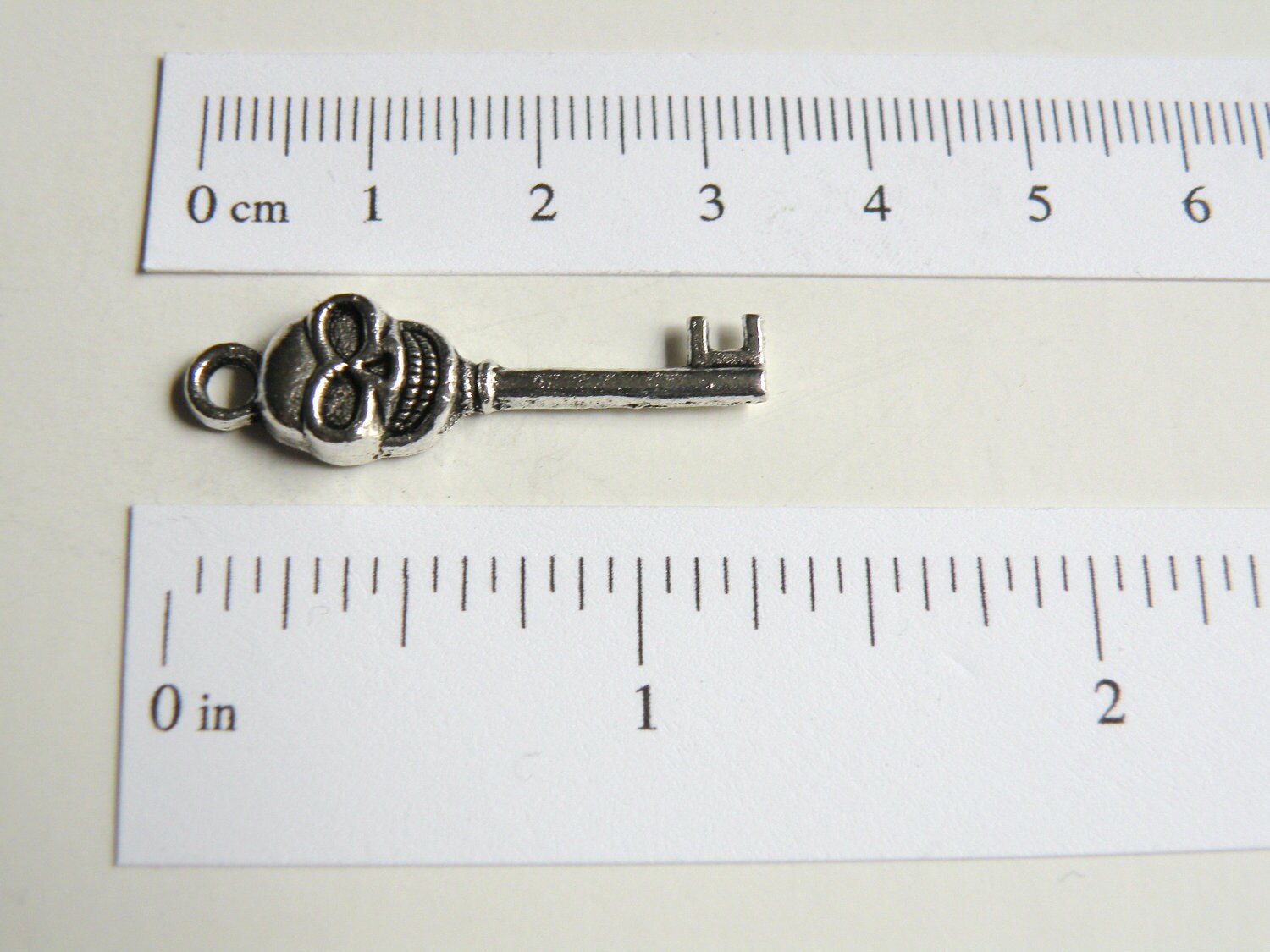 5 Small Skeleton Key Charm Collection Antique Silver 26x11mm - Etsy