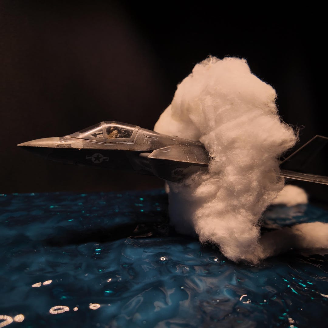 F-35 Lightning II Diorama 1:72 Scale, Breaking the Sound Barrier, Sonic ...