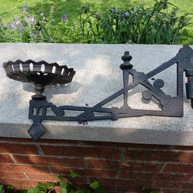 Cast Iron Wall Mount - Etsy