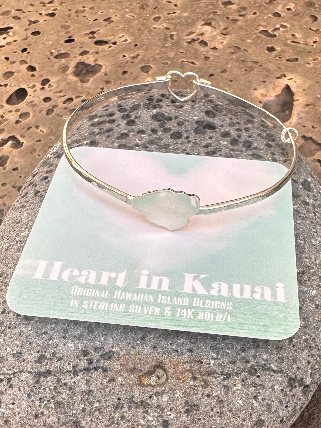Kauai Bangle, Hawaiian Island Bracelet With Heart Clasp, Sterling ...
