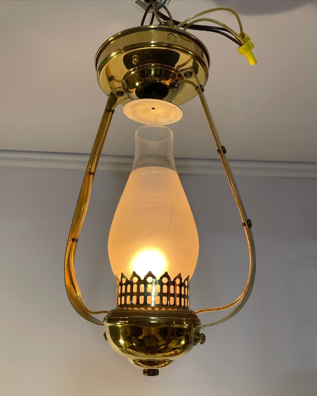 Vintage Retro 1950's victorian Hurricane Shade Brass Light Fixture ...