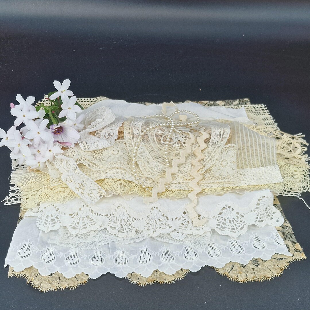 Antique Lace Scraps Bundle 1900-1950, 20 French and Spanish Textile ...
