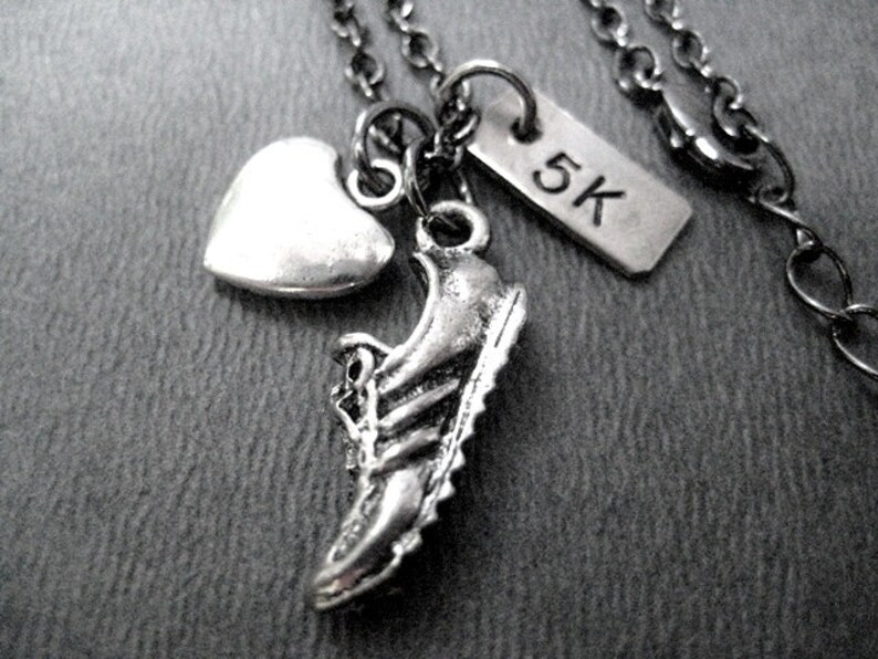 LOVE to RUN 5k Running Necklace 3 Pendants With Puffed Heart - Etsy
