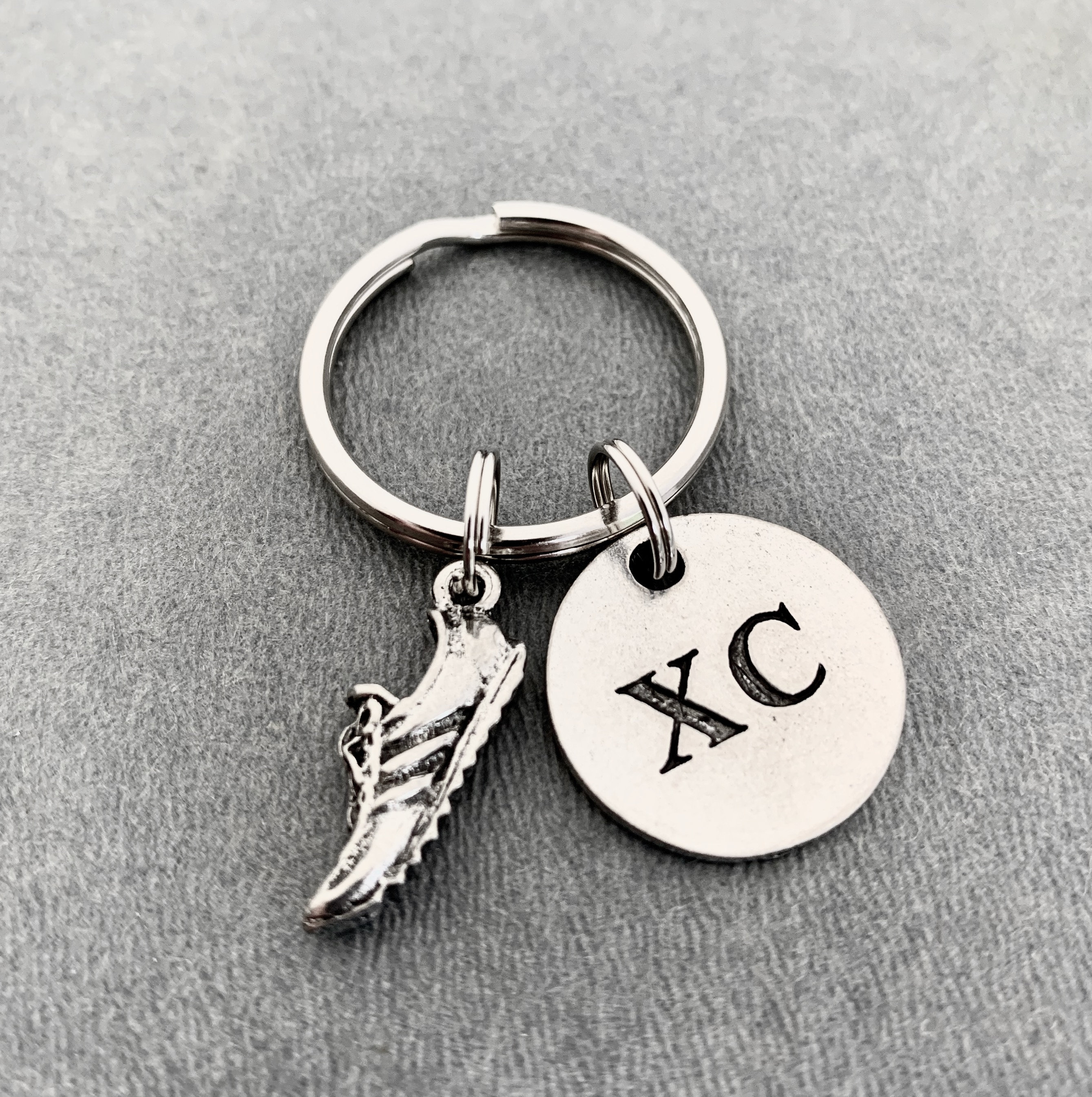 RUN XC Round Pendant Key Chain / Bag Tag - 4 Inch Ball Chain or Round ...