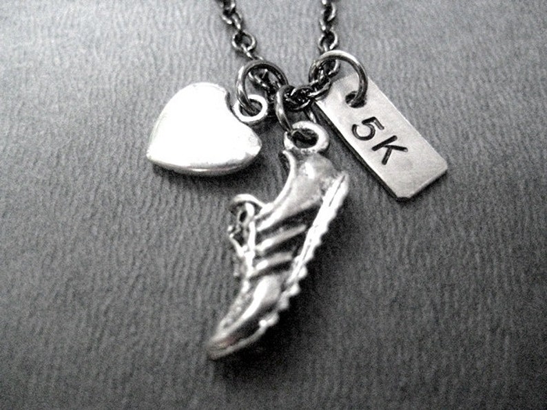LOVE to RUN 5k Running Necklace 3 Pendants With Puffed Heart - Etsy