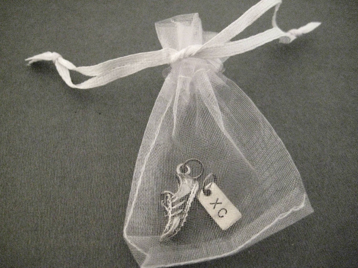 RUNNING SHOE DISTANCE Charm Set 1 Pewter Running Shoe Charm - Etsy
