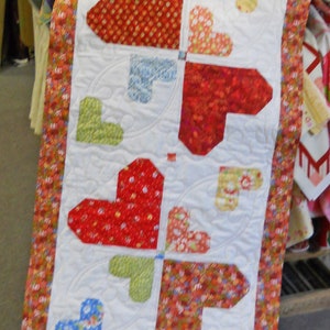 Random Hearts - Etsy Canada