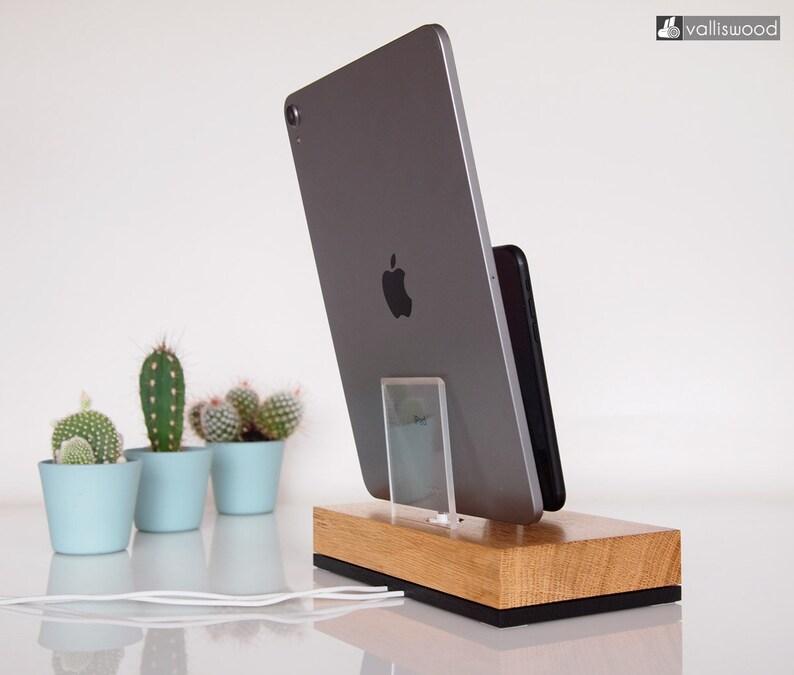 IPhone / iPad wooden dual docking station iPad 10 dock iPad | Etsy