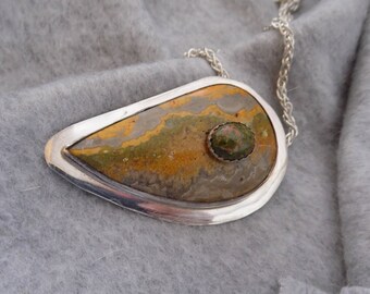 Parrot Wing Stone - Etsy