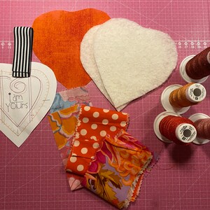 Quilted Hearts ITH - 2 Sizes - Each Size in 3 Languages + 2 Blank ...