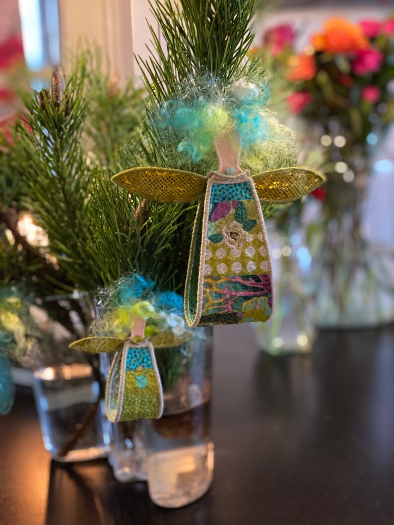 Freestanding ITH Folding Scrap Angels in 4 Sizes to Make on Your ...