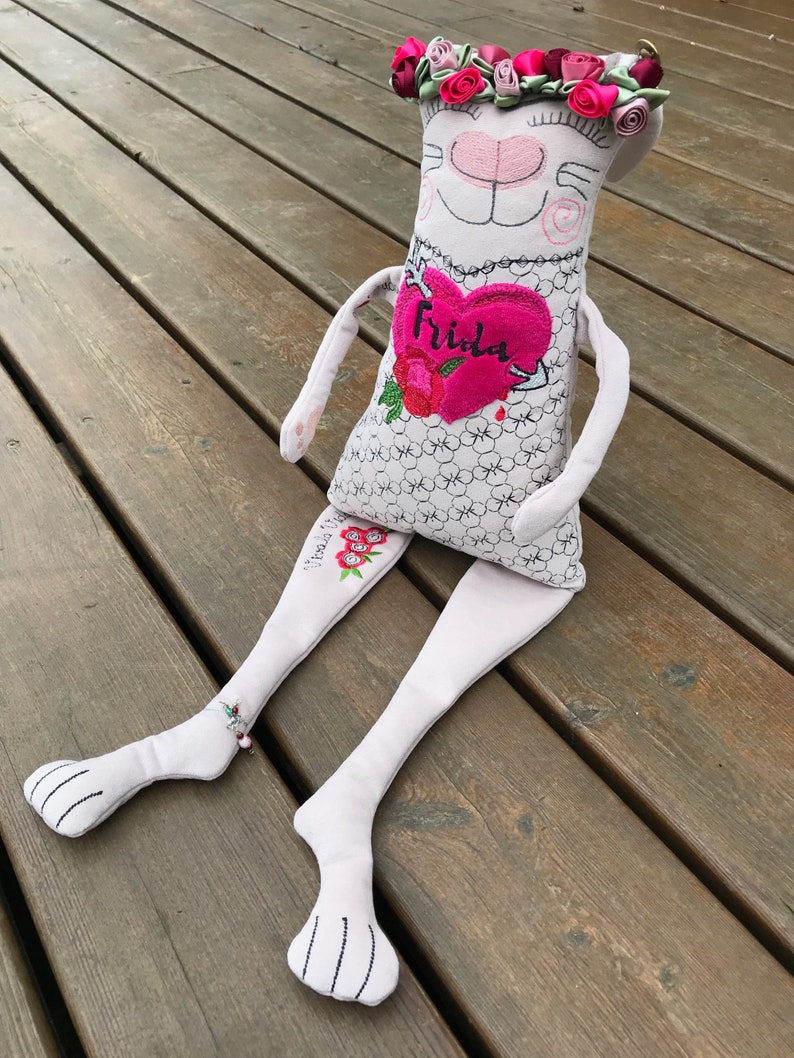 XL Softie Bunny ITH Special Edition 'I Love Frida' | Etsy