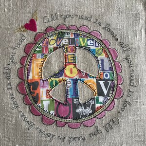 APPLIQUÉ Peace-signs With Text - 5 Appliqué Machine Embroidery Designs ...