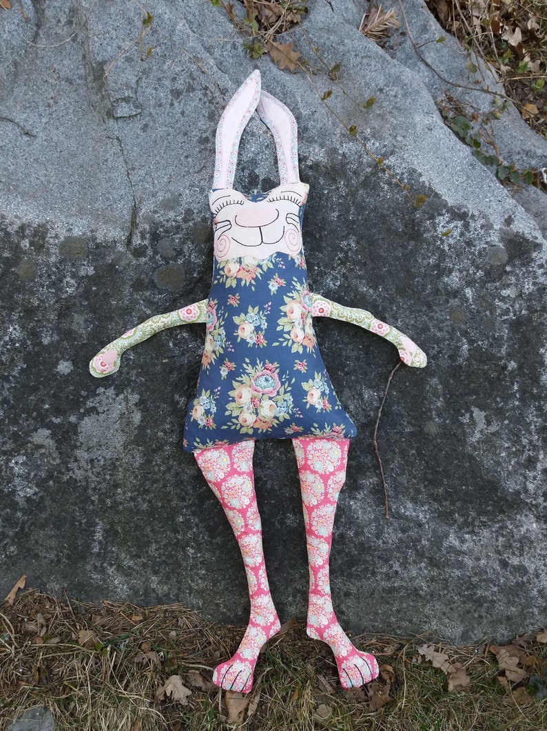 XXL Bunny ITH Made in the 5 X 7"/13 X 18 Cm Hoop and Your Sewing ...