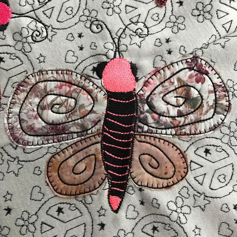 APPLIQUE DOODLEFLIES Whimsical Customisable Applique Doodle - Etsy Denmark