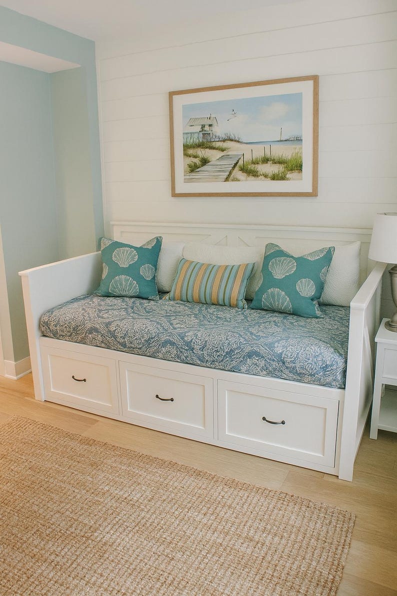 Manhattan Handmade Wood Daybed Frame: Twin Size Farmhouse Guest Bed - Etsy