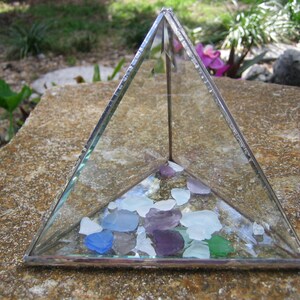 3" Pyramid Glass Box - Etsy