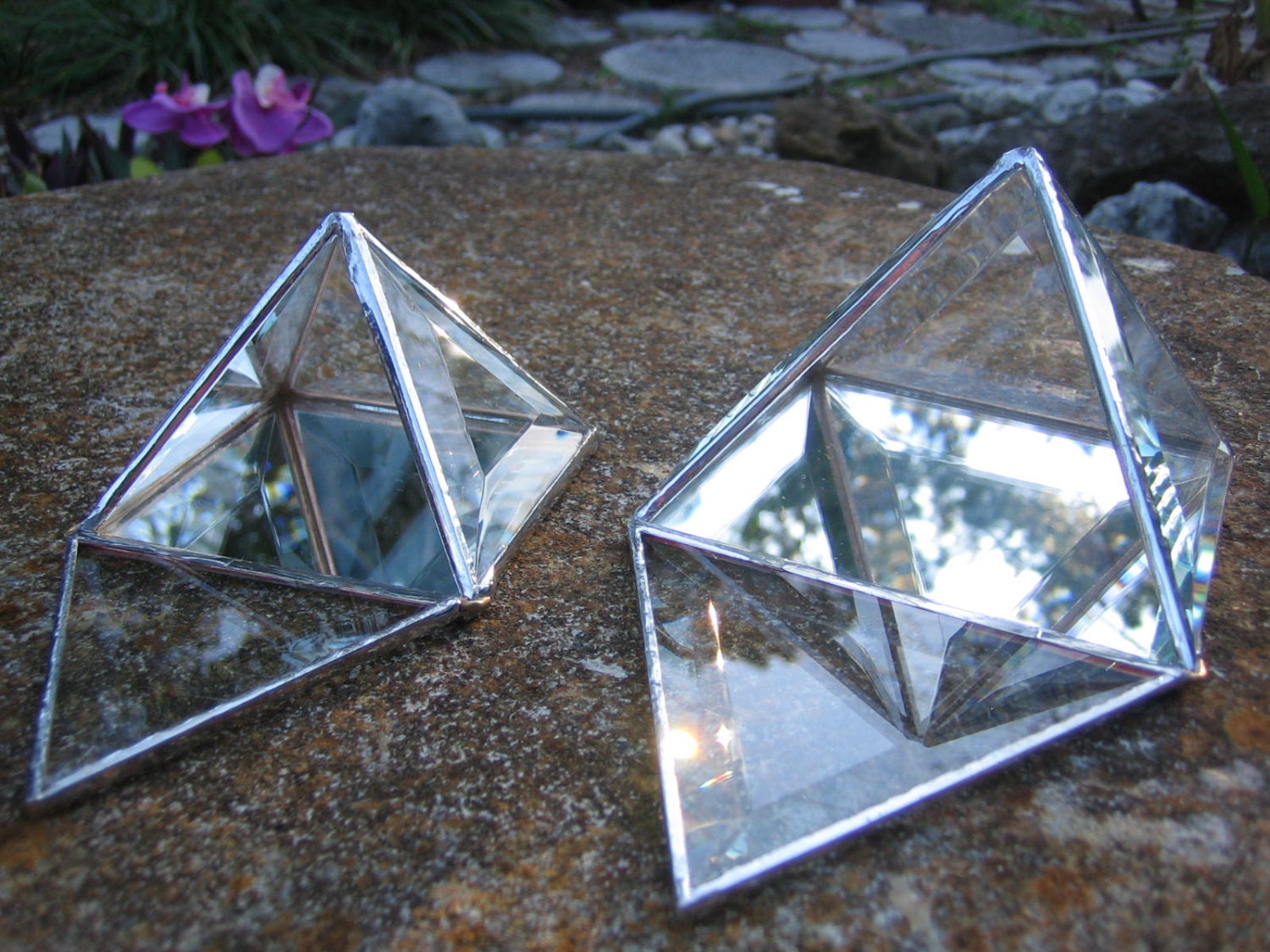 4 Glass Pyramid Charging Box - Etsy