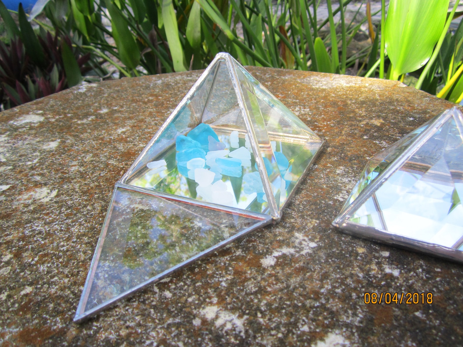 4" Glass Pyramid Charging Box - Etsy