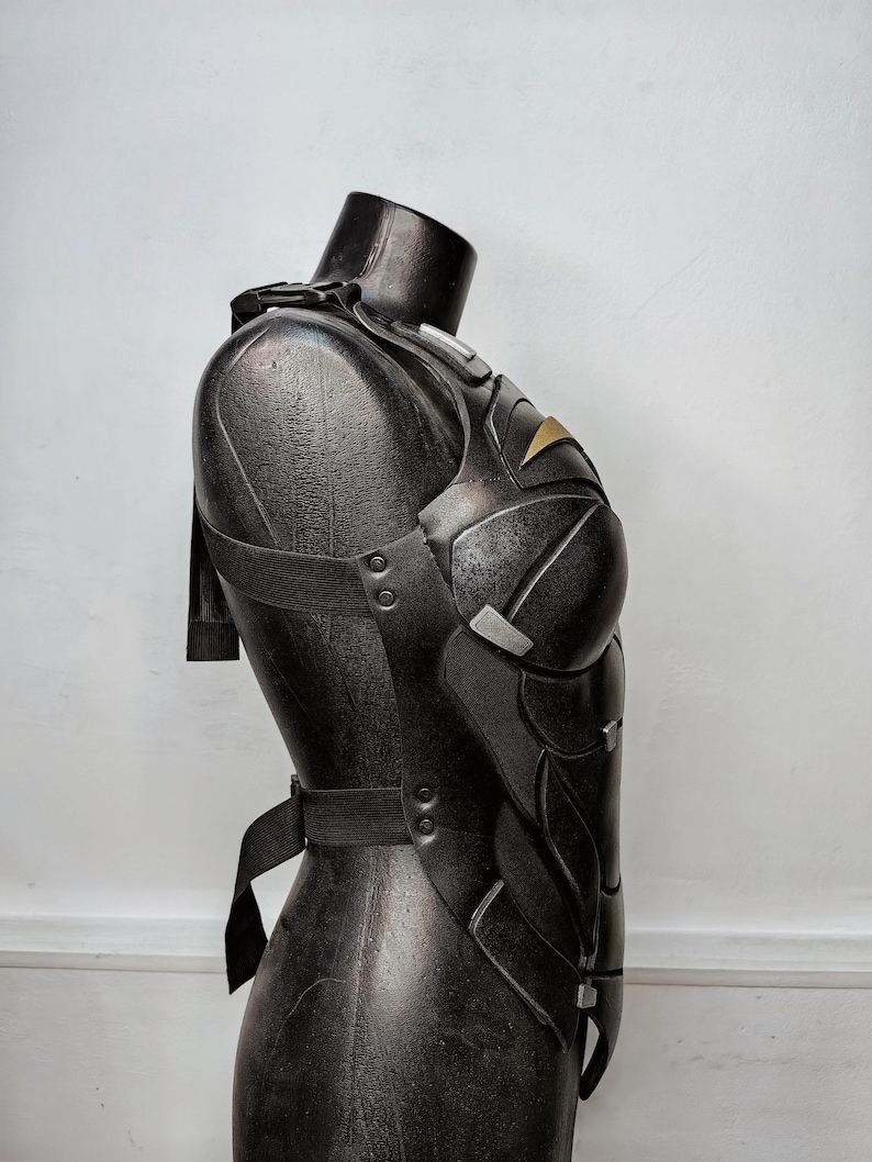 Batgirl Chest Armor V2 | Female Cosplay Costume Plate - Etsy