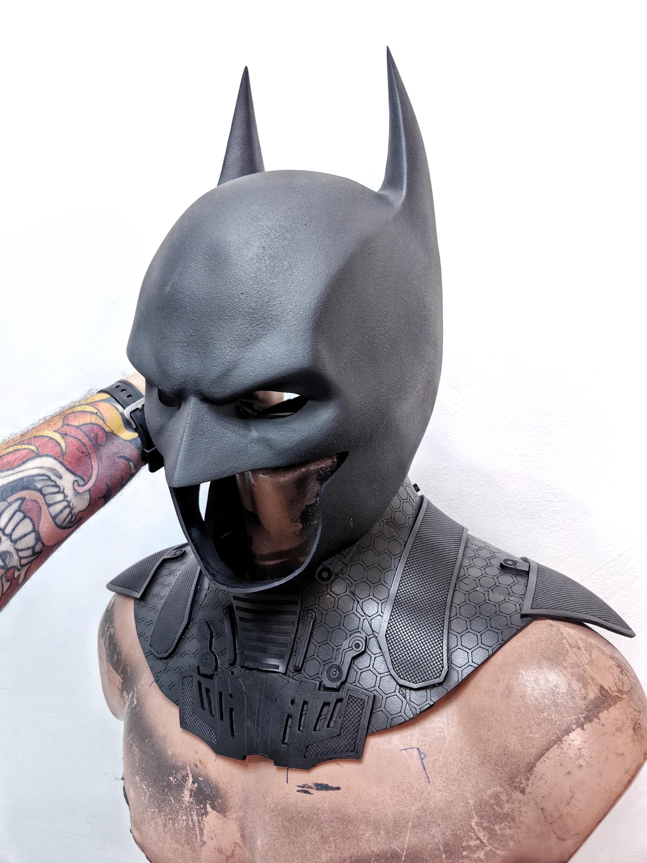 Classic Comic Style Hero Cowl - Professional Cosplay Mask - Movie ...