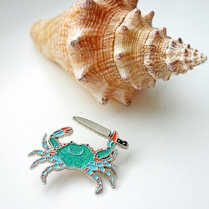 Stabby Crab Enamel Pin - Etsy