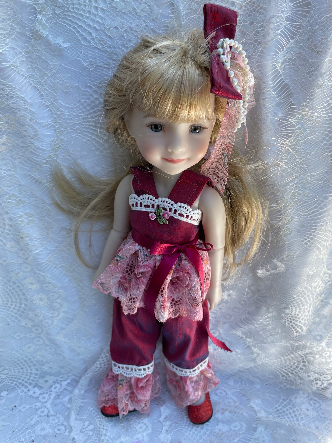 Ruby Red Fashion Friends Doll Clothes 5 Piece Gift Set Pants Top Shrug ...