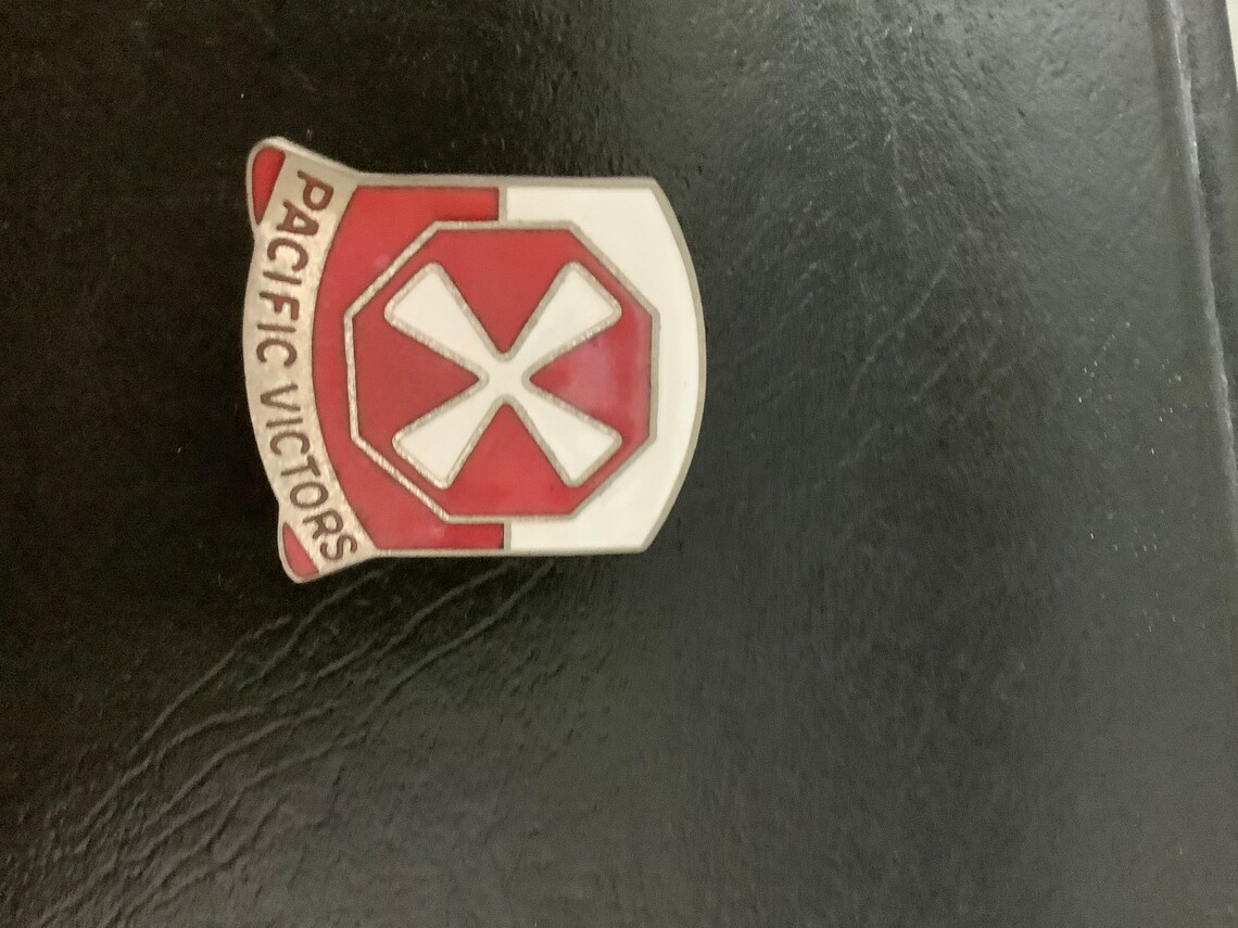 Genuine U.S. Army Crest 8th Army Pacific Victors Pin Red - Etsy