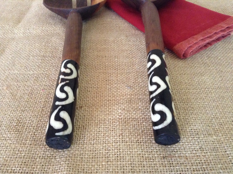 AFRICAN ART Salad Utensil Setolive Wood With Bone Inlay - Etsy