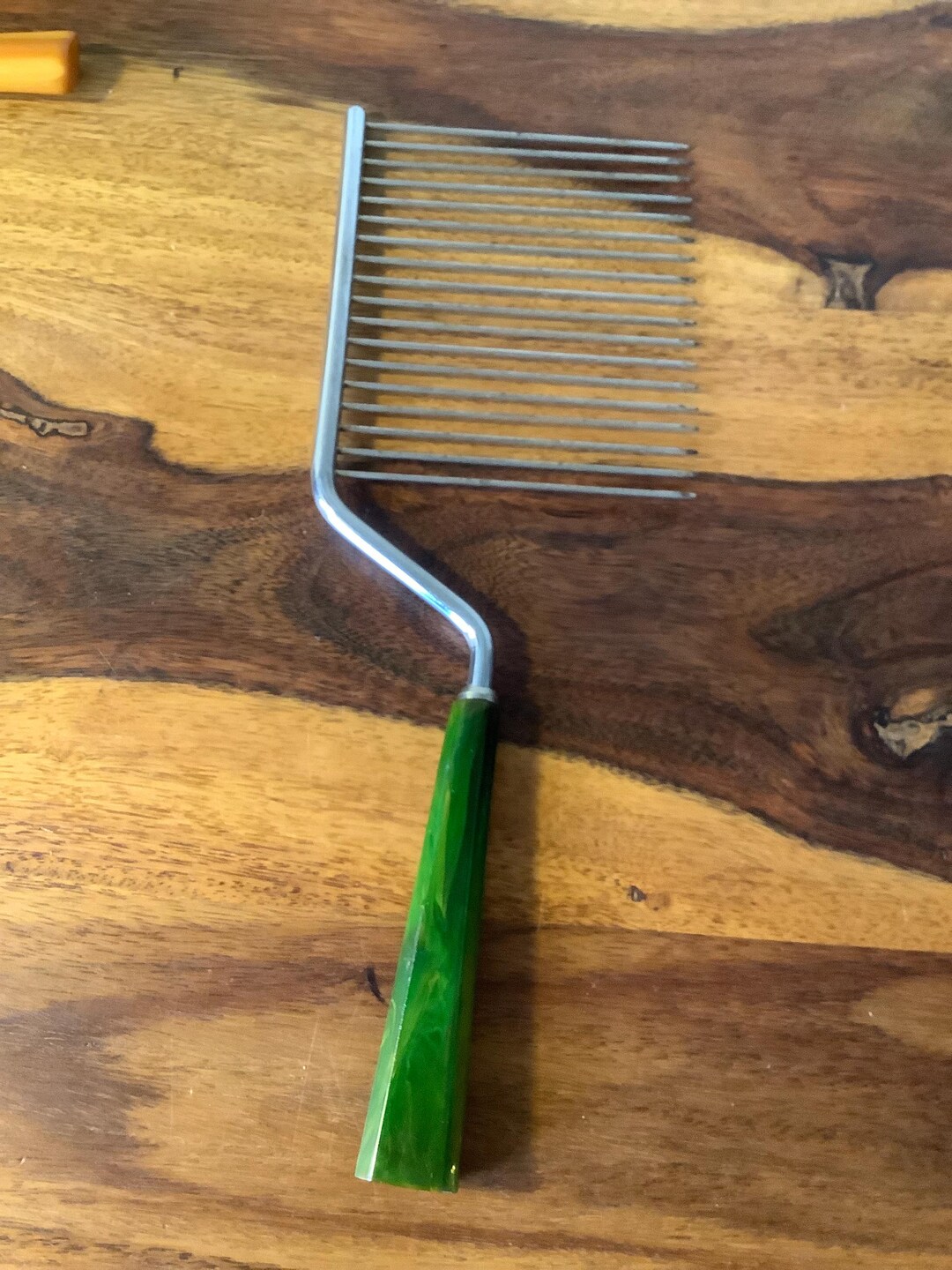 Vintage Bakelite Angel Food~sponge Cake Cutter Slicer Marbled Green ...