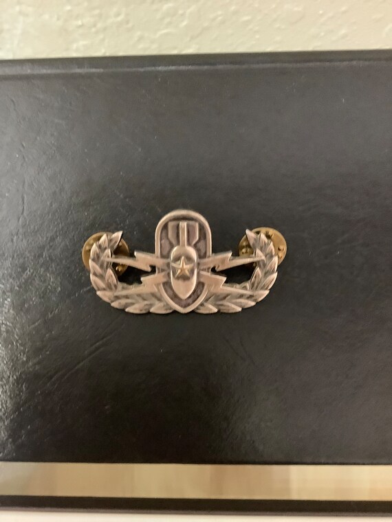 explosive ordinance disposal - Gem