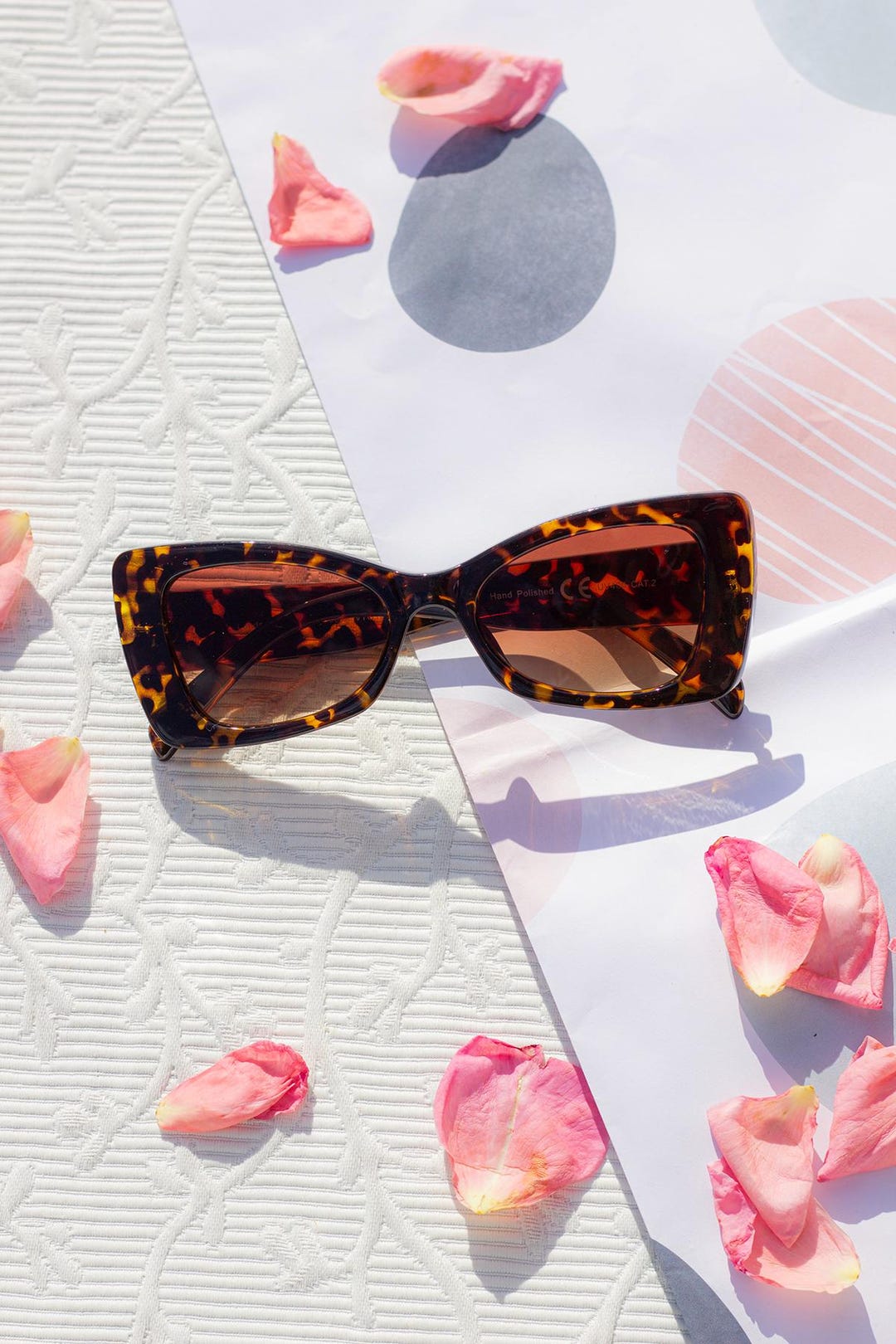Chunky Triangle Cat Eye Sunglasses in Tortoise Shell - Etsy