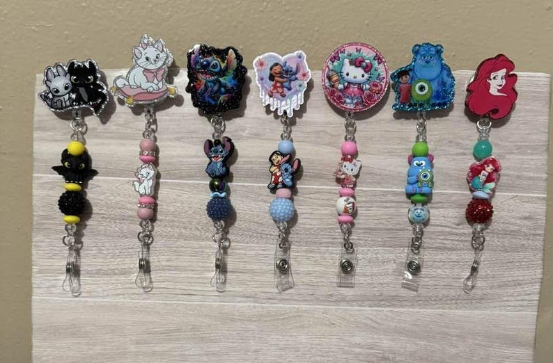 Beaded Badge Reel---characters - Etsy