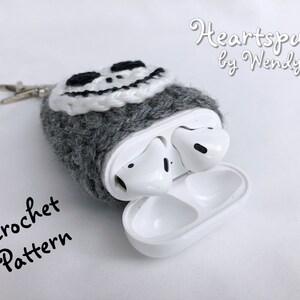 CROCHET PATTERN to Make a Skeleton Apple AirPod Earbud Holder With Clip ...