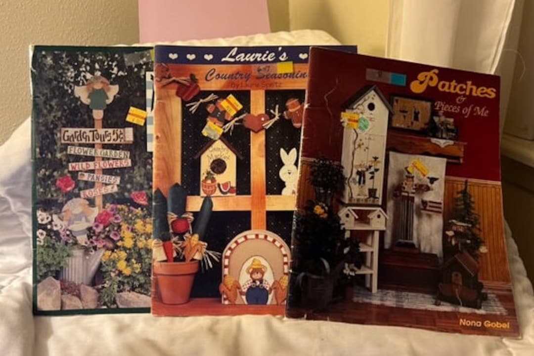 Painting/handcrafts: 3 Painting Pattern Books With Country/folk ...