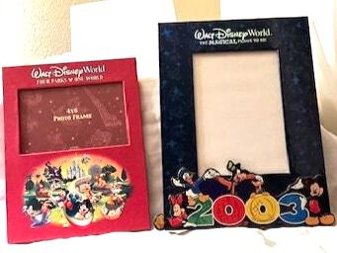 2 Picture Frames, Walt Disney World, Vintage -- 9269-8C - Etsy