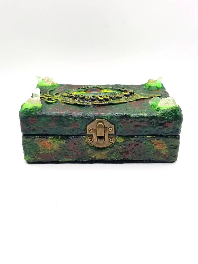 Dragon Eye Trinket Box Dragon Art Quartz Crystals Ooak | Etsy