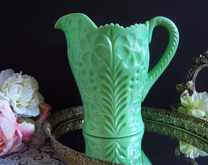 L. E. Smith "dogwood" Jadeite Pitcher - Large Jadeite Pitcher - Jadeite ...