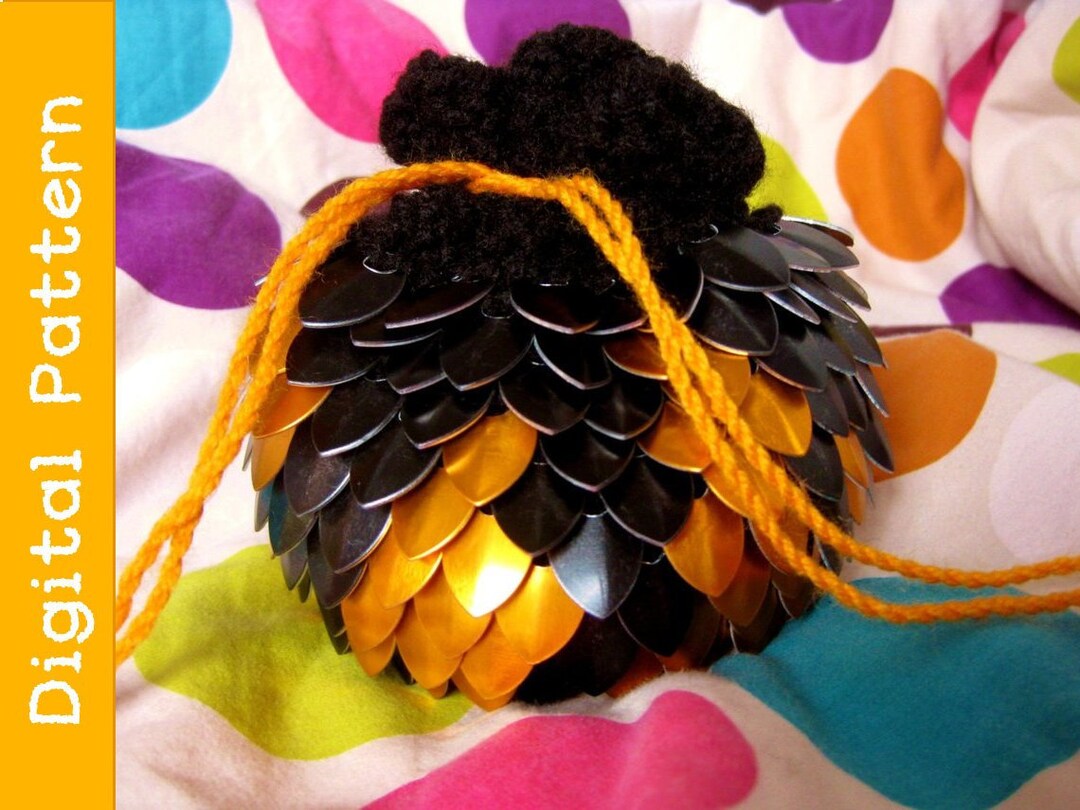 Knit Your Own Scale Mail Pouches With Craftymutt's Knitting Pattern - Etsy