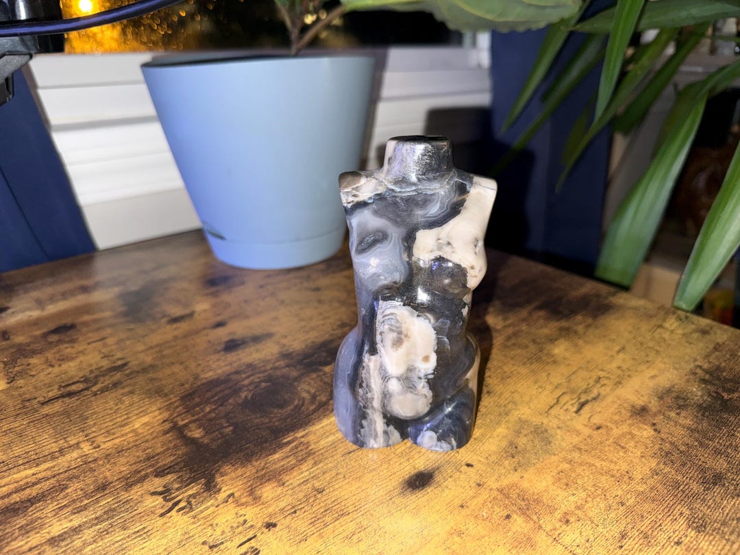 UV Reactive Large Volcano Agate Goddess Body - Etsy