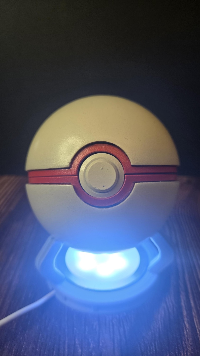 Realistic, Real Life Pokémon Premier Ball/pokeball Replica, LED Light ...