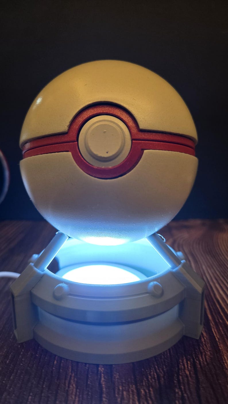 Realistic, Real Life Pokémon Premier Ball/pokeball Replica, LED Light ...