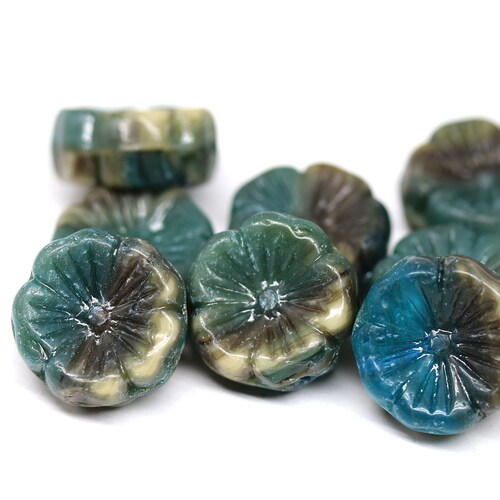 14mm Blue Green Pansy Flower Czech Glass Flat Daisy Pressed Etsy