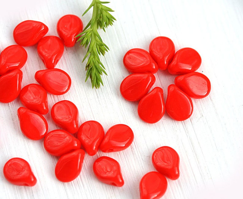 Red Pip Beads Red Czech Glass Flat Drops Top Drilled Drops | Etsy