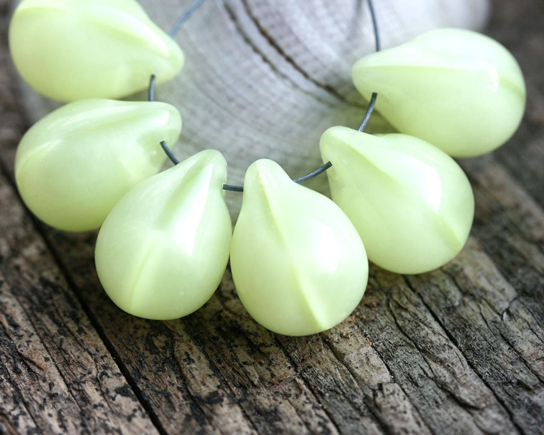 Opal Yellow Teardrop Beads, Czech Glass Drops, Light Yellow Briolettes ...