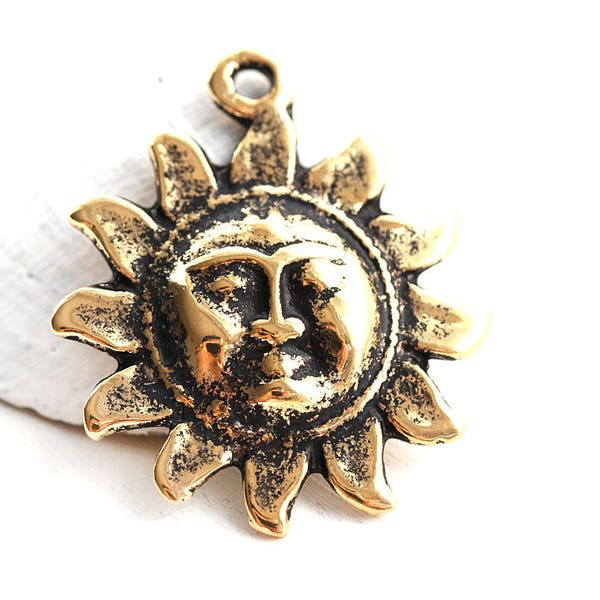 Sun Pendant - Etsy
