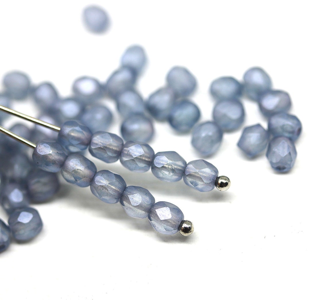 4mm Montana bleu mat petites perles tchèques, perles despacement en ...