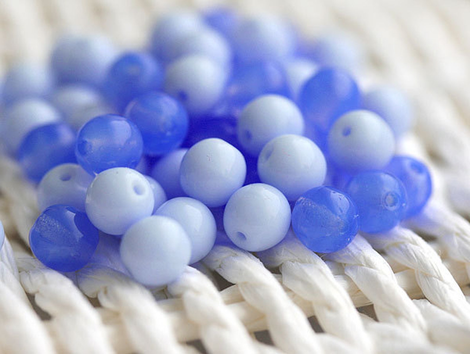 Periwinkle Blue Beads MIX 6mm Rounds Druk Czech Beads Glass - Etsy