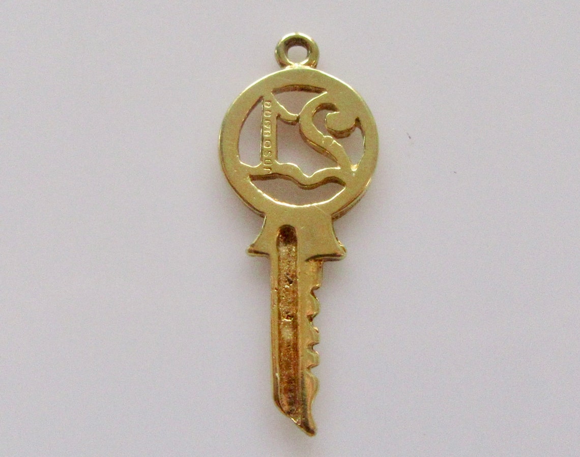 9ct Gold 21st Birthday Key of The Door Charm or Pendant | Etsy