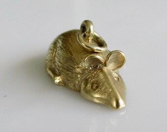 TrueVintageCharms - Etsy UK